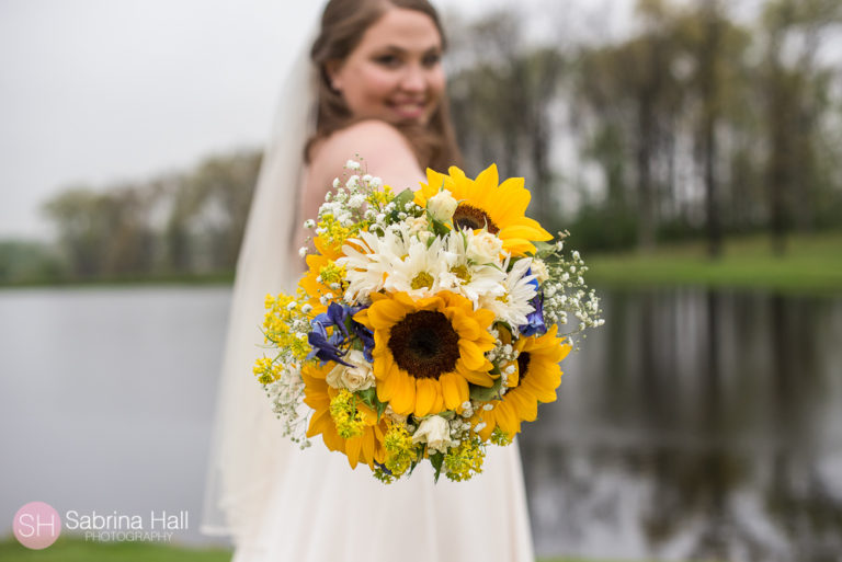 Kelsey & Brandon's Chenoweth Golf Course Wedding - Akron Wedding ...